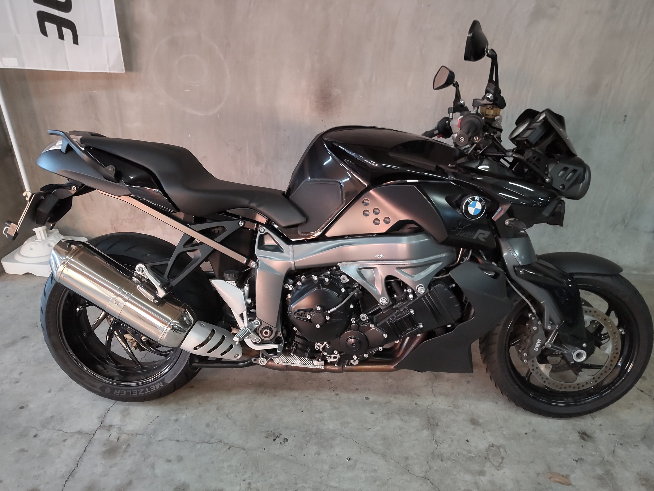 BMW K1300R - バイク買取ならバイク買取ならバイク査定ドットコム